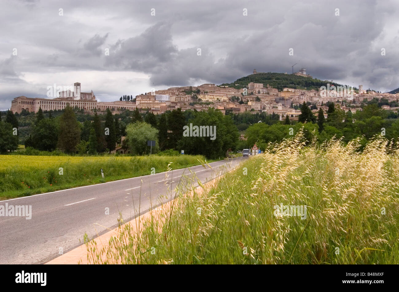 Road leading to Assisi Italy Stock Photo - Alamy