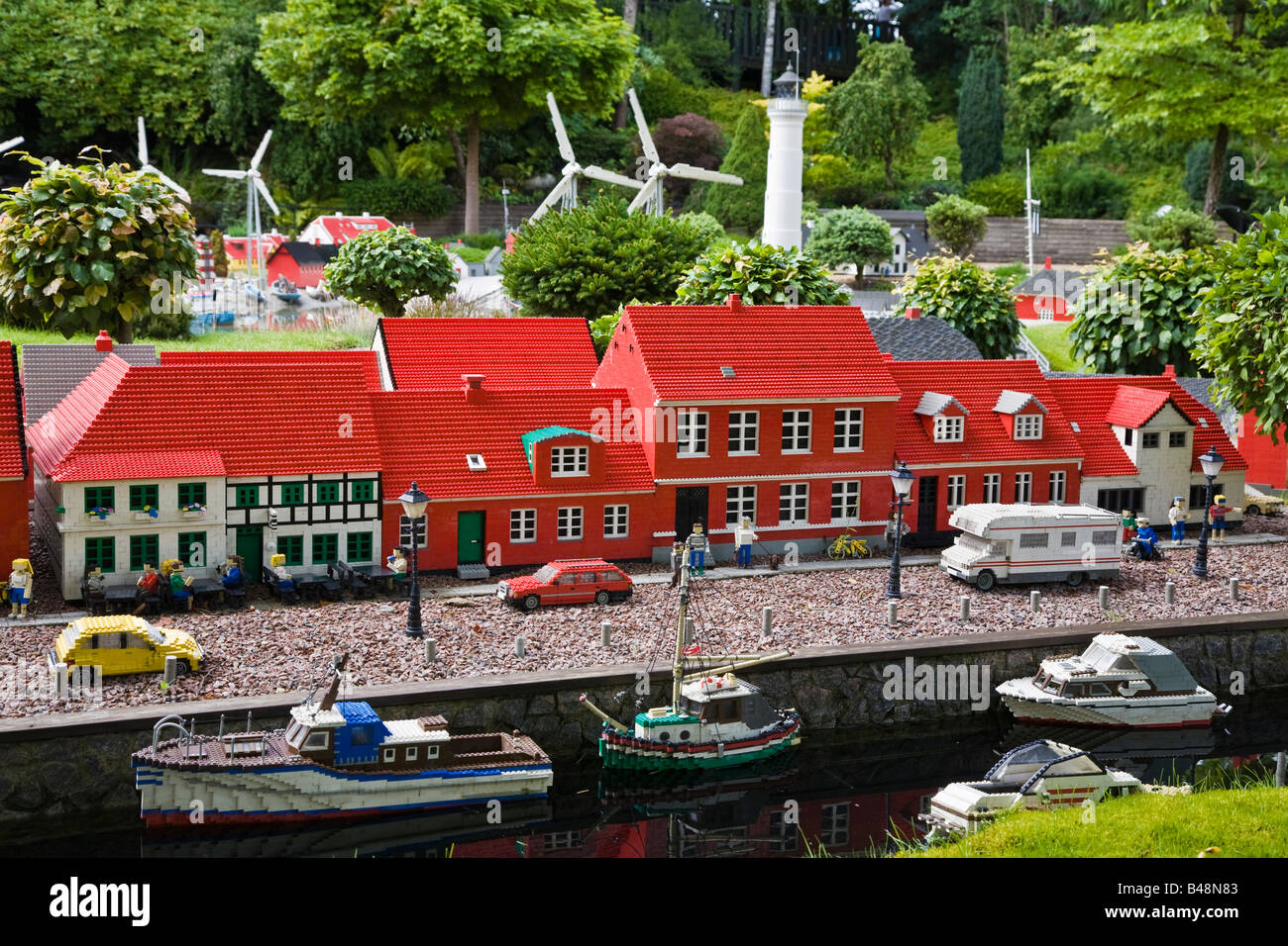 Lego house denmark hi-res stock photography and images - Alamy