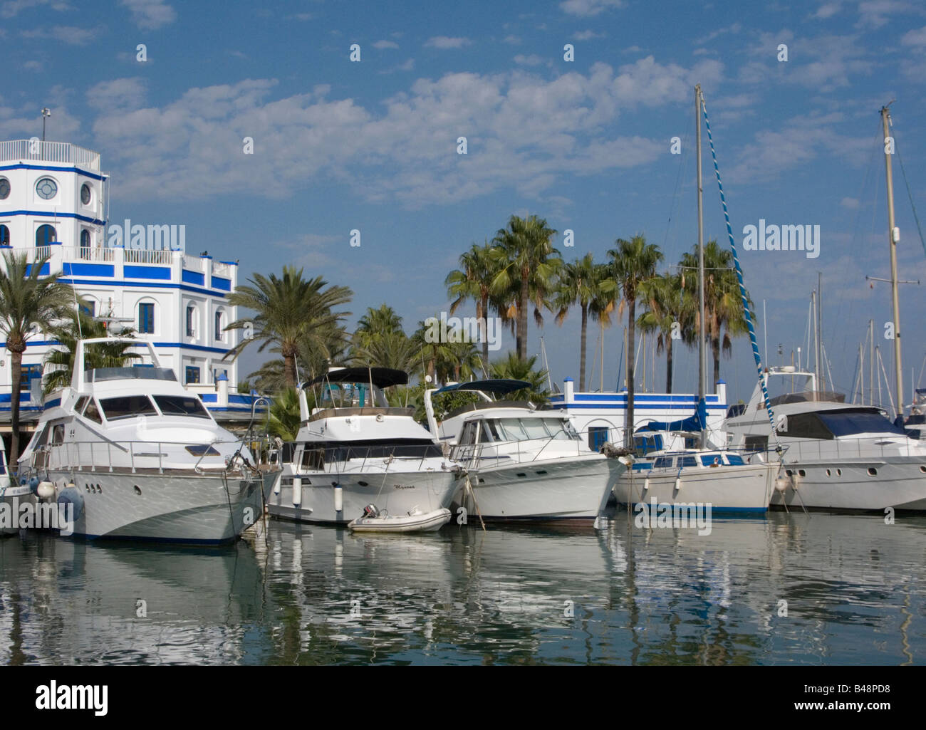 Puerto duquesa hi-res stock photography and images - Alamy