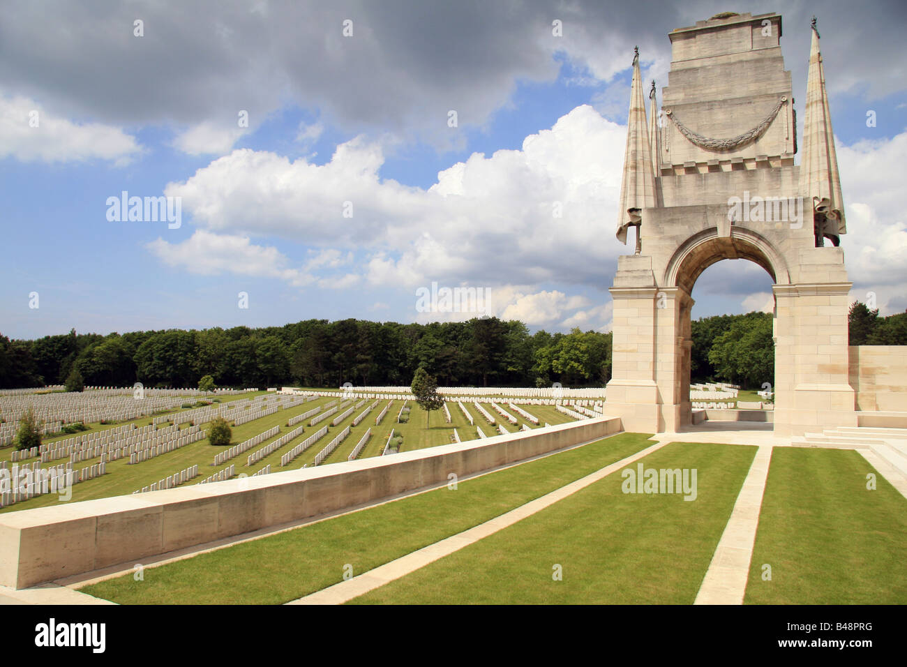 Etaples cemetery hi-res stock photography and images - Alamy