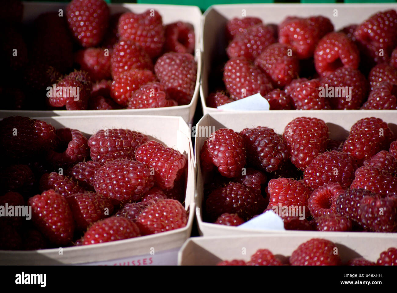 Basket raspberries rubus idaeus hi-res stock photography and images - Alamy