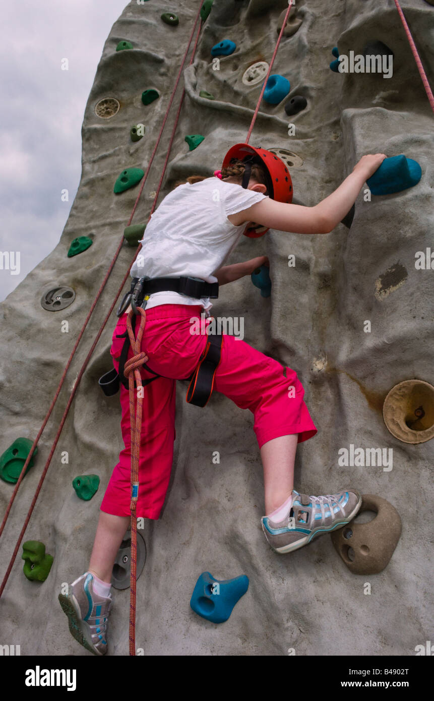 Roack climbing hi-res stock photography and images - Alamy