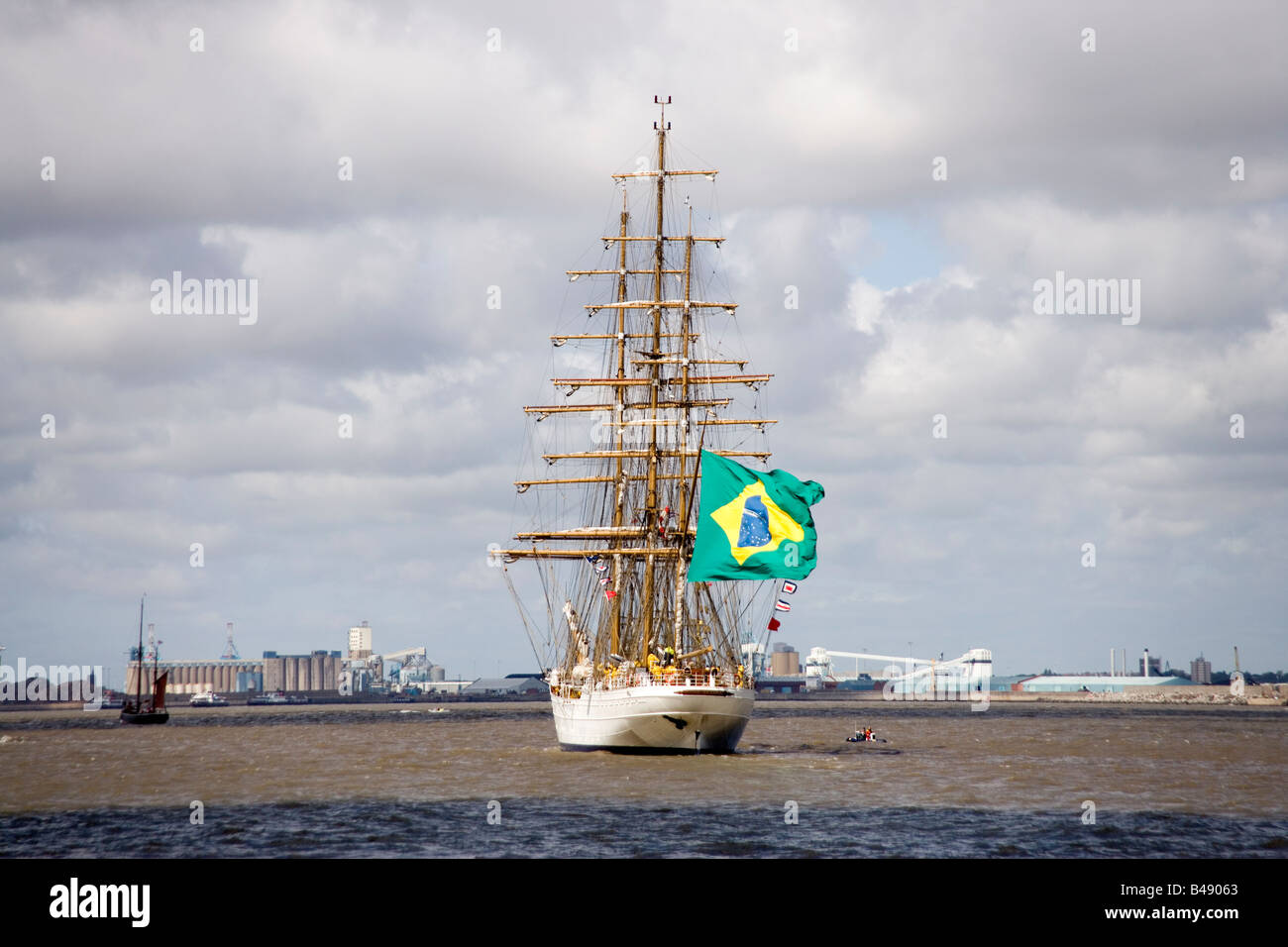 Brazilian sailing ship the Cisne Branco at the Tall Ships race in ...