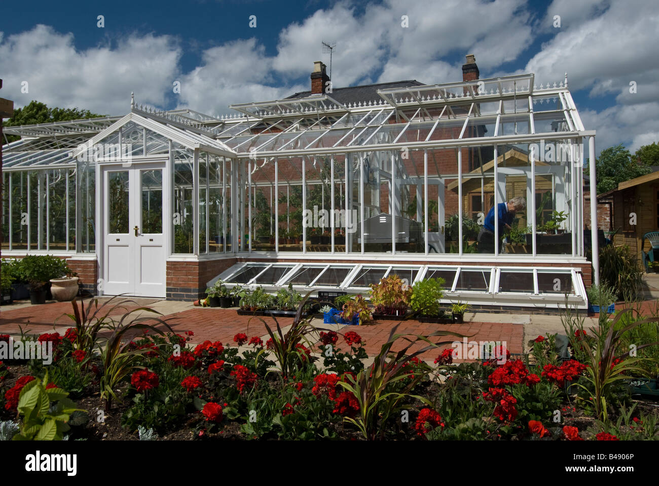 Retored hi-res stock photography and images - Alamy