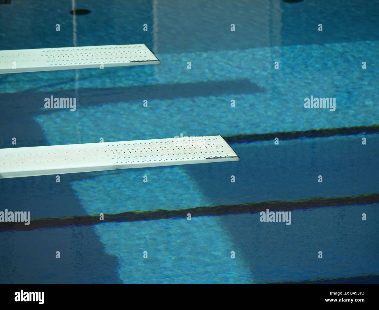 Diving boards hi-res stock photography and images - Alamy