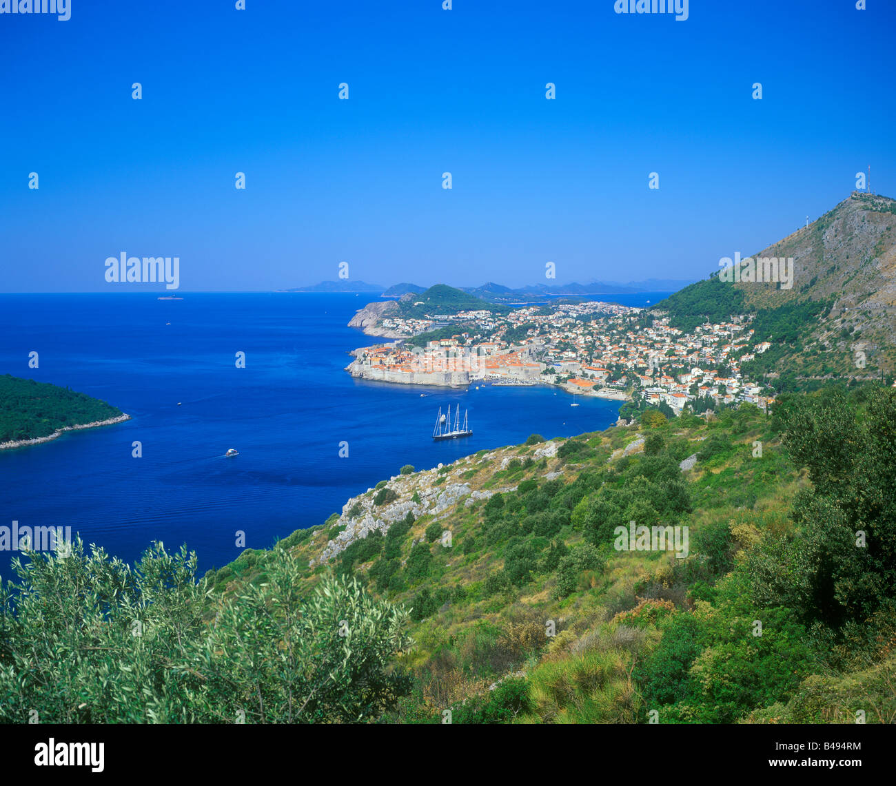 panoramic view of the old town of Dubrovnik, Republic of Croatia ...
