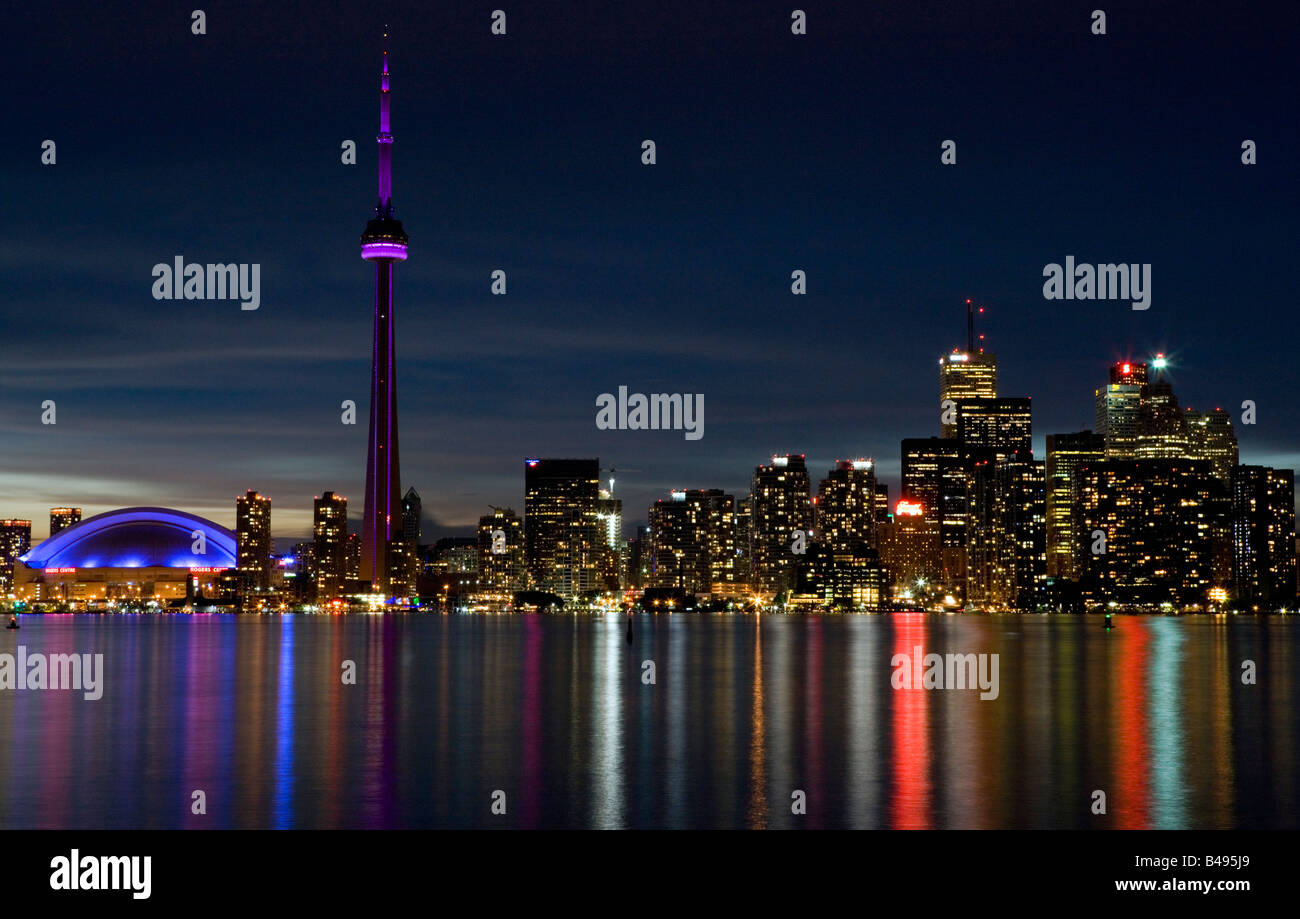 Downtown toronto hi-res stock photography and images - Alamy