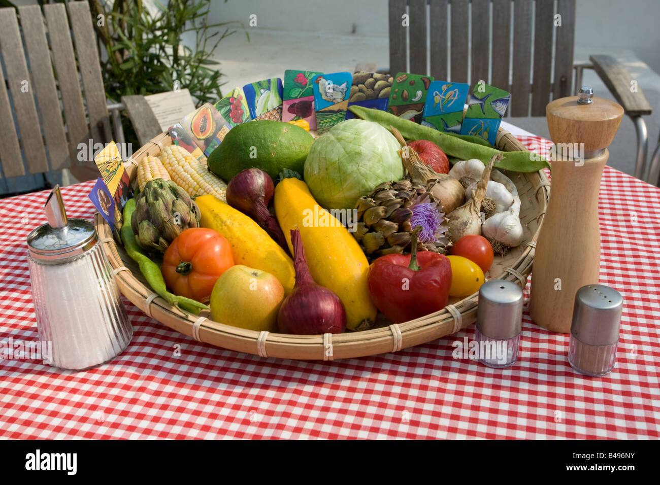 Eden project cornwall vegetables hi-res stock photography and images ...
