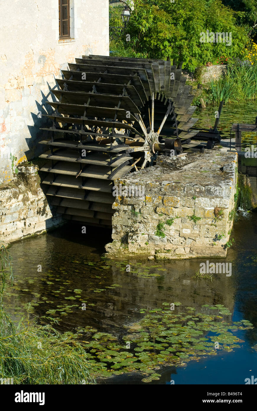 Water wheel shaft hi-res stock photography and images - Alamy