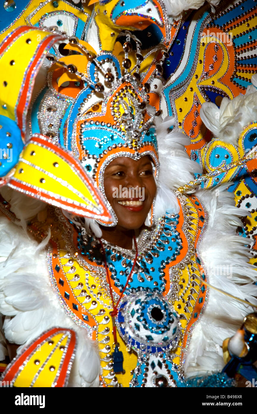 Junkanoo Dancer Junkanoo Nassau Bahamas Stock Photo - Alamy