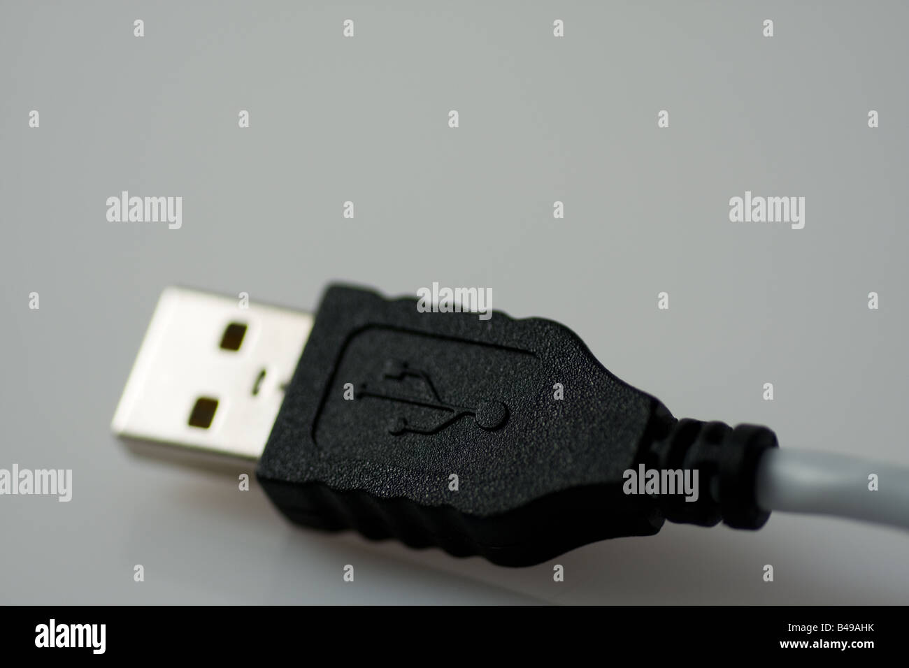 Computer USB Cable Stock Photo - Alamy