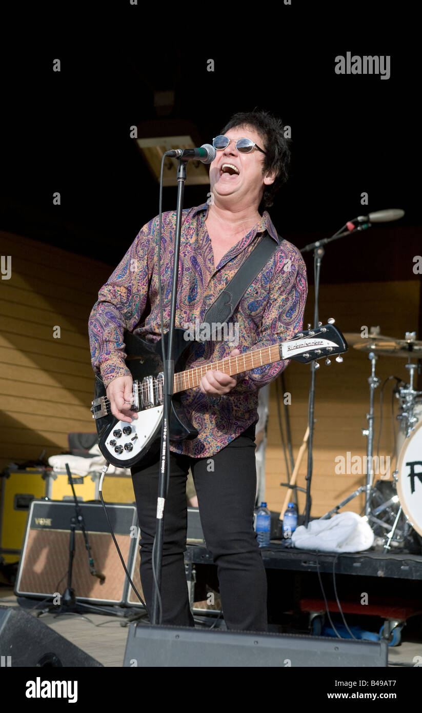 Wally palmar lead singer romantics hi-res stock photography and images ...