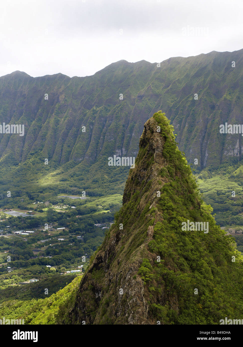 The third peak of the Olomana hike, Hawaii Stock Photo - Alamy