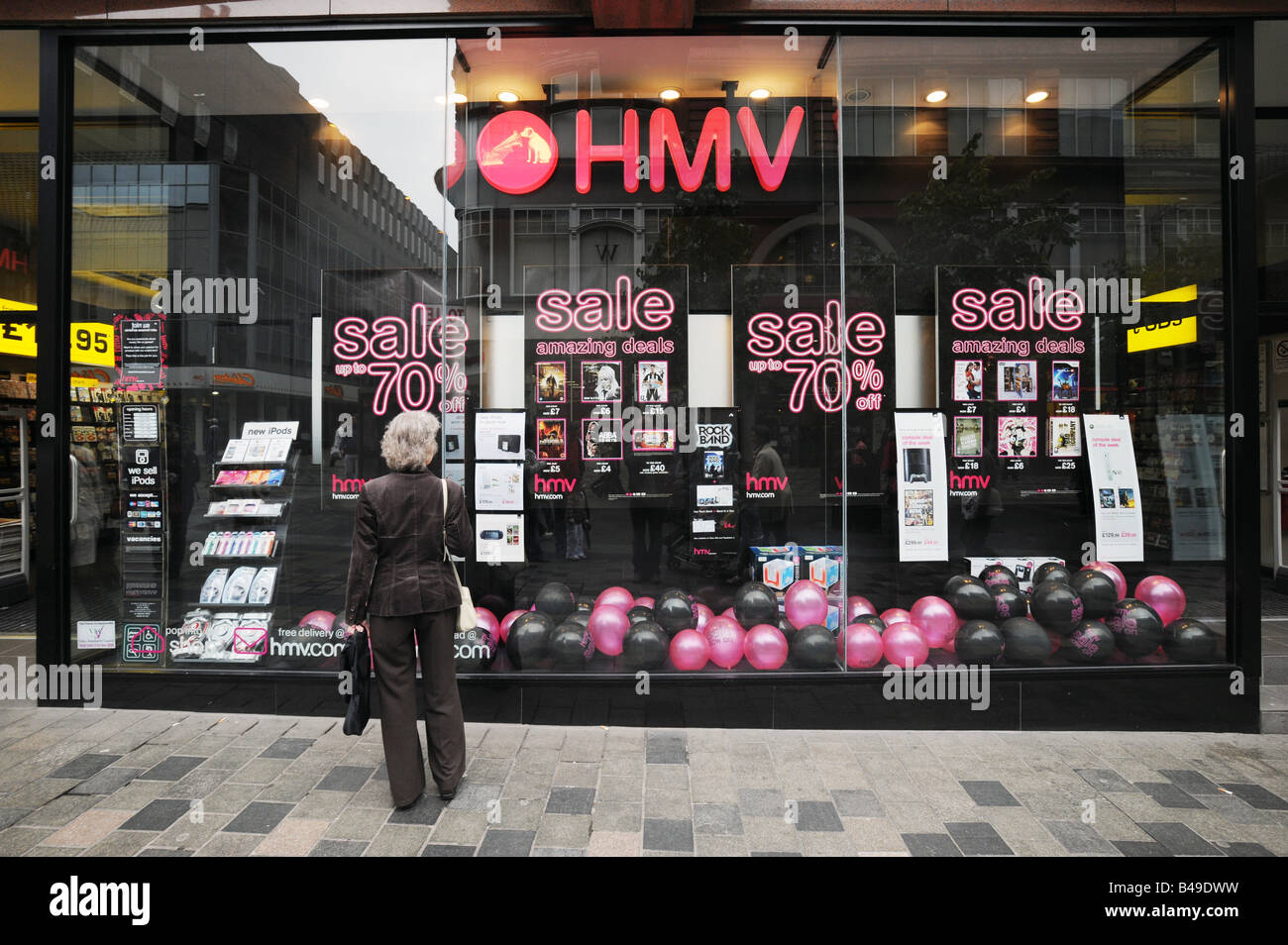 Hmv hi-res stock photography and images - Alamy
