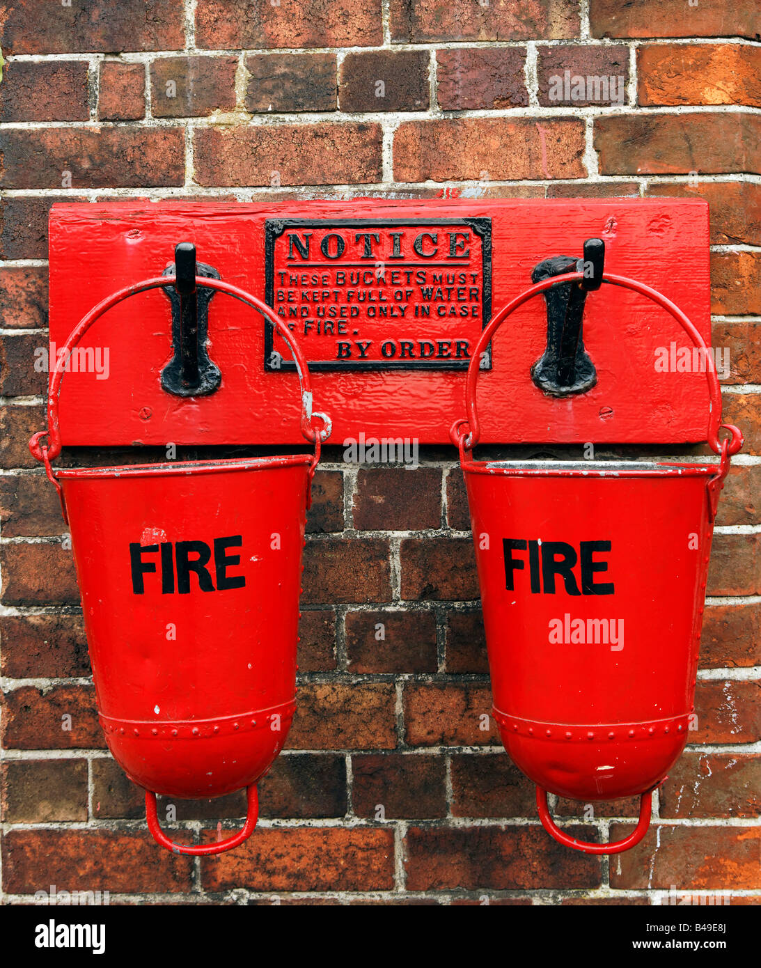 Station safety buckets hi-res stock photography and images - Alamy