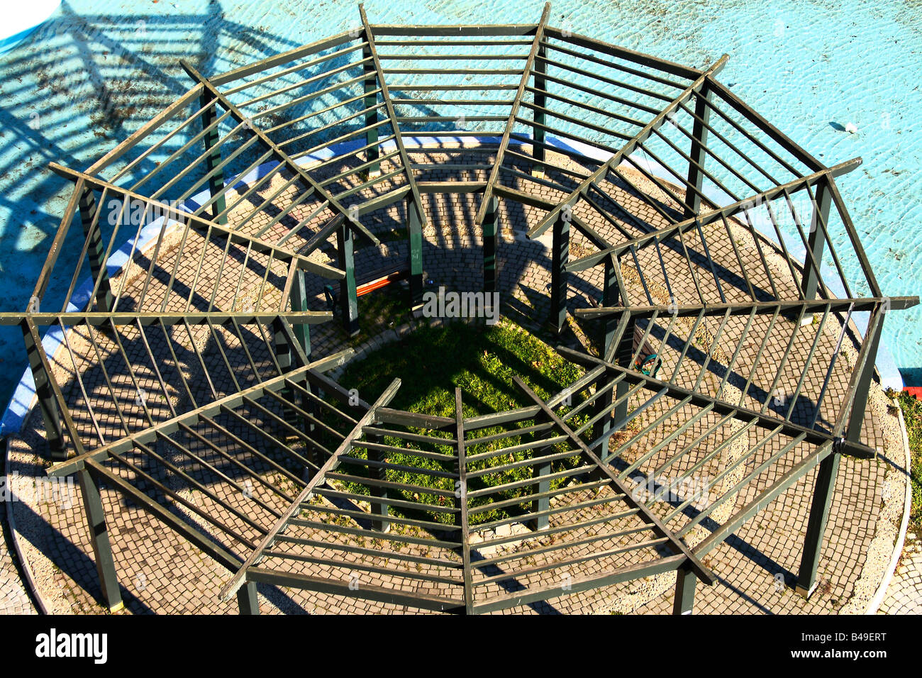 Pergola canopy hi-res stock photography and images - Alamy