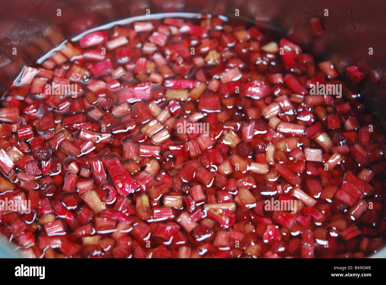 Rhubarb making hi-res stock photography and images - Alamy