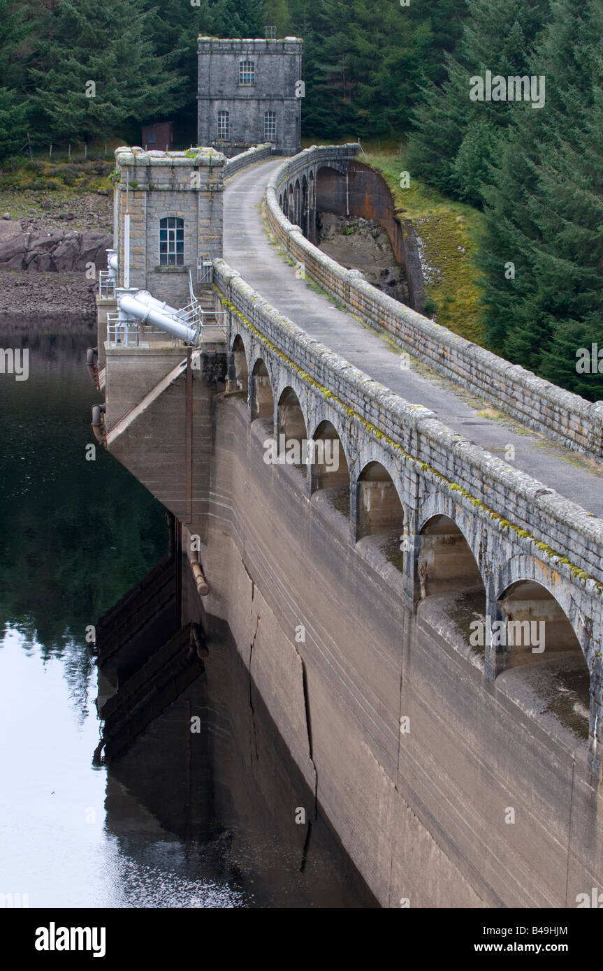 Laggan Dam, River Spean, Loch Laggan ,Scotland Stock Photo - Alamy