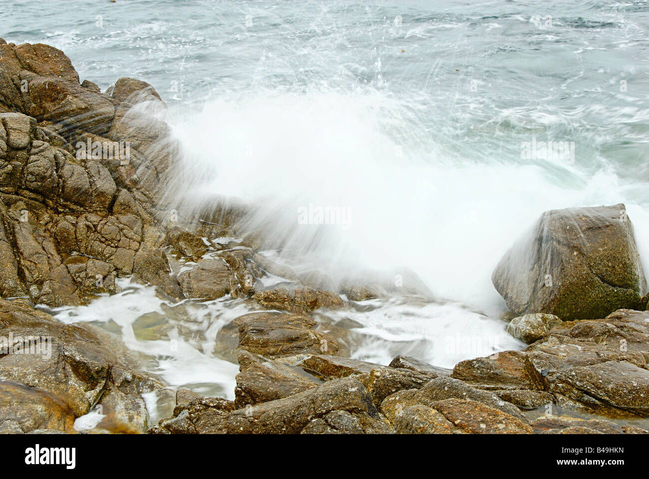 Waves crashing on rough rocky hi-res stock photography and images - Alamy