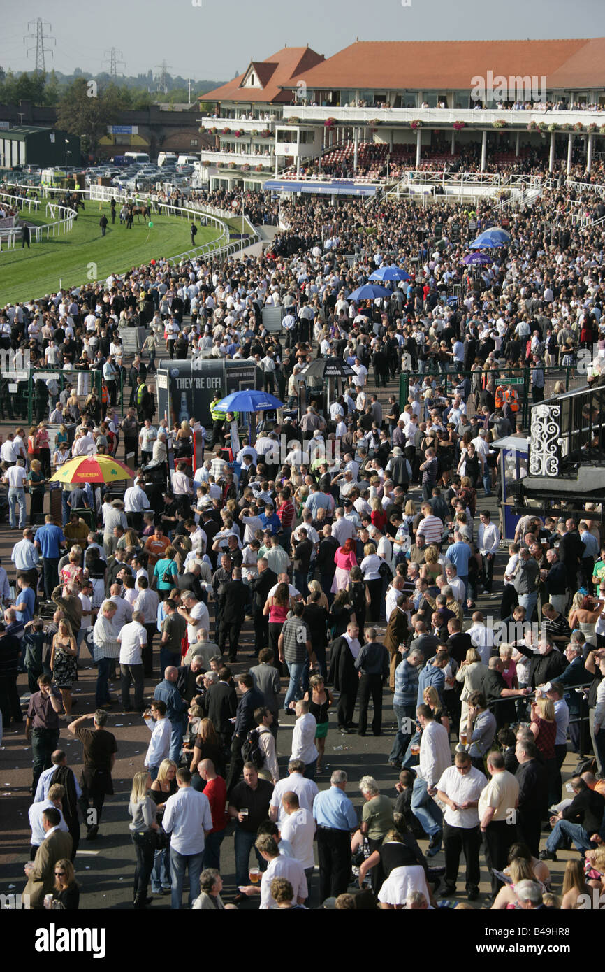 Chester uk race hi-res stock photography and images - Alamy
