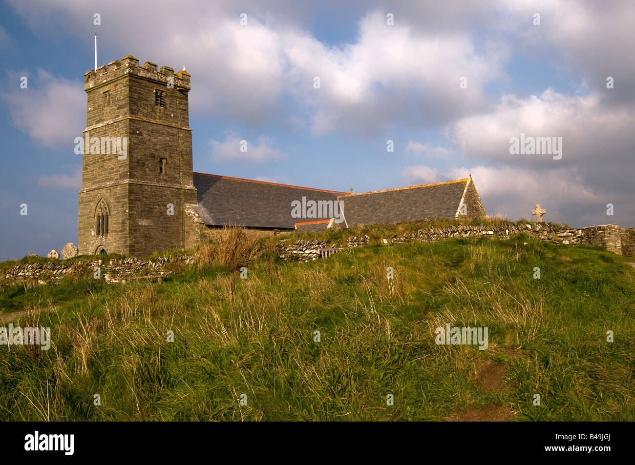 North hill church cornwall hi-res stock photography and images - Alamy