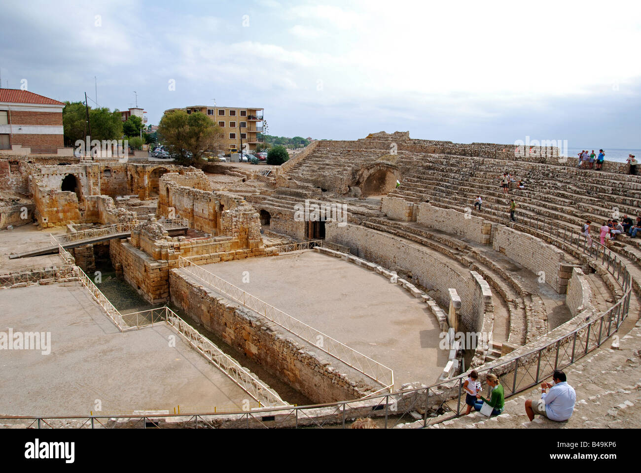 the ruins of a roman amphitheatre in tarragona, spain Stock Photo - Alamy