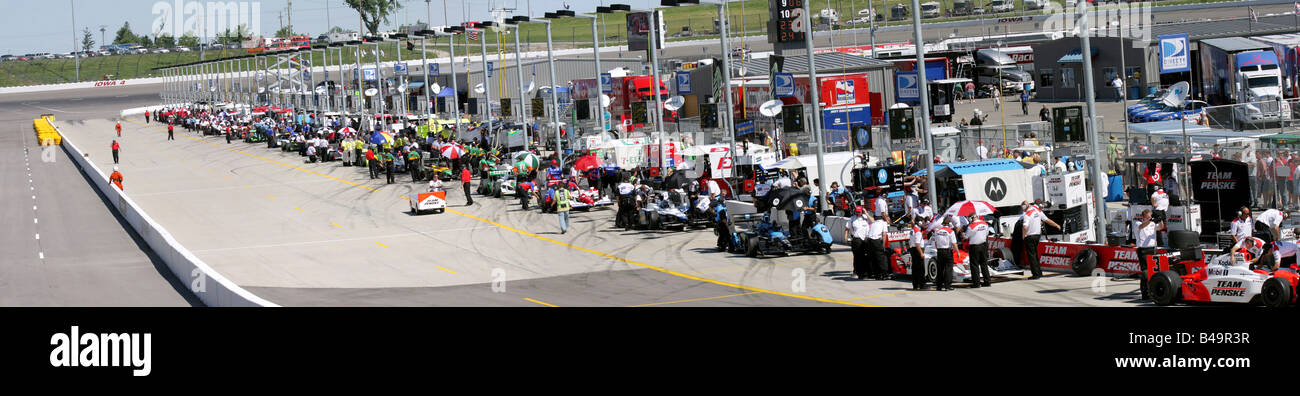Panorama Pit Lane IRL Indy Car Racing Stock Photo - Alamy
