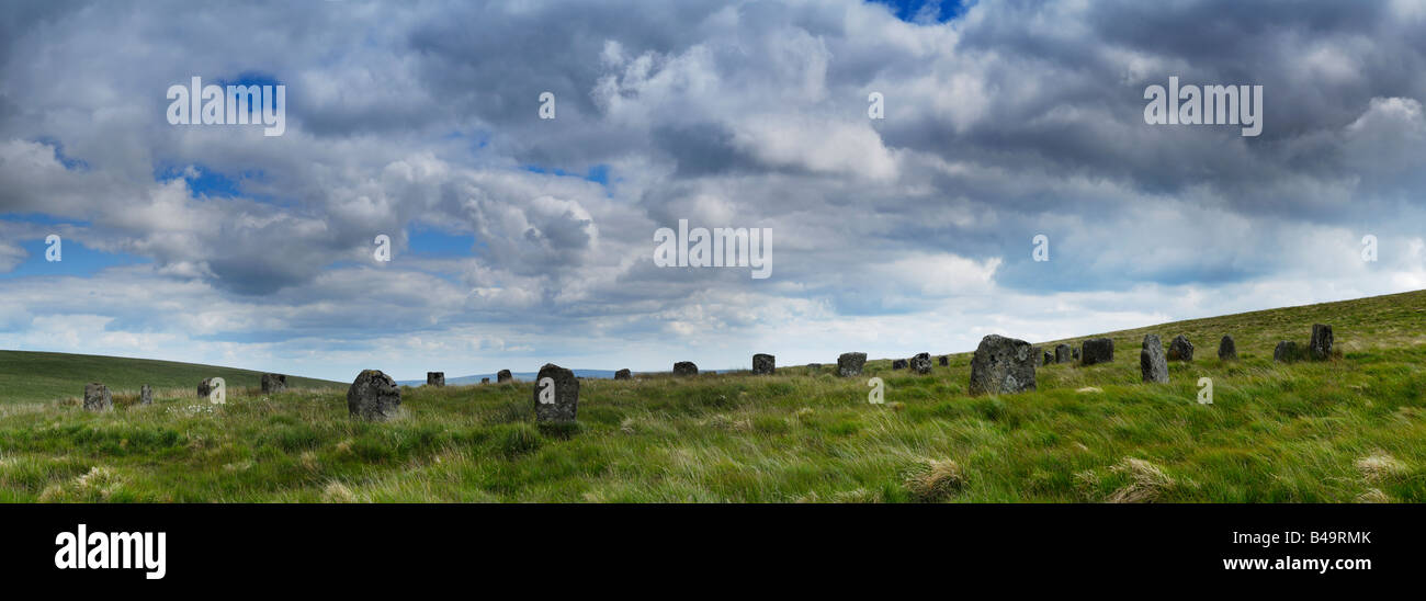 Grey wethers stone circles hi-res stock photography and images - Alamy