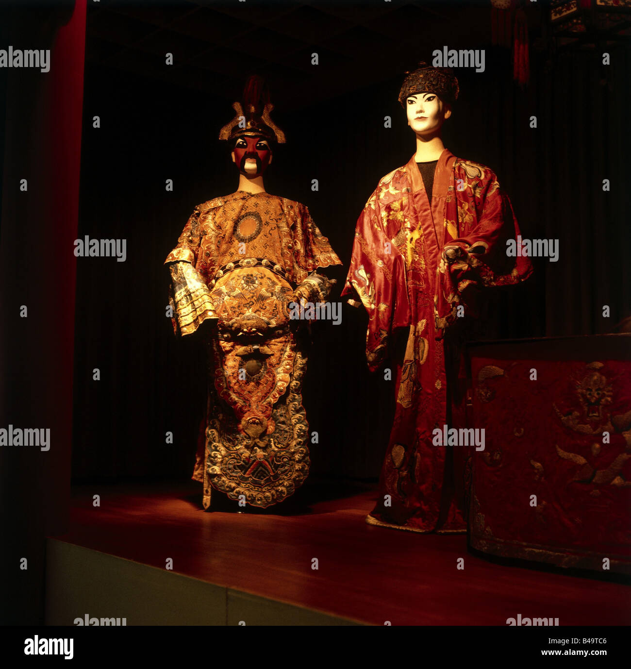 Theatrical Costumes High Resolution Stock Photography and Images - Alamy