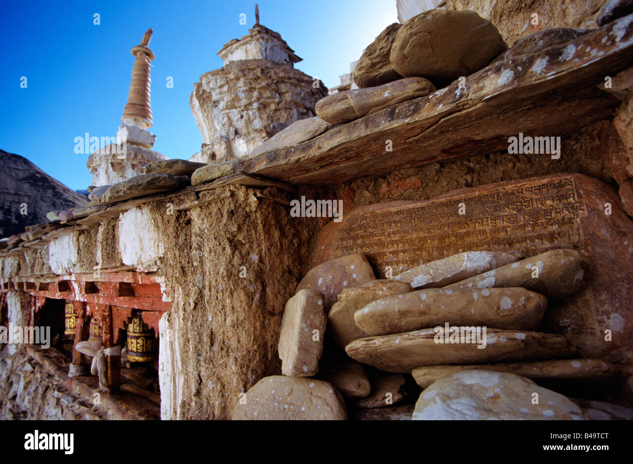 tibet ladakh buddhist prayer wheel monastery mani Stock Photo - Alamy