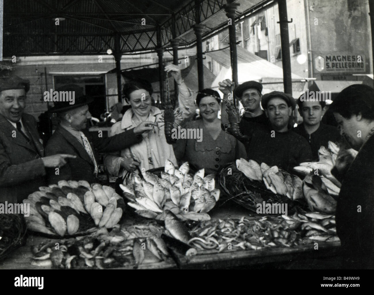 1930s Markets High Resolution Stock Photography and Images - Alamy