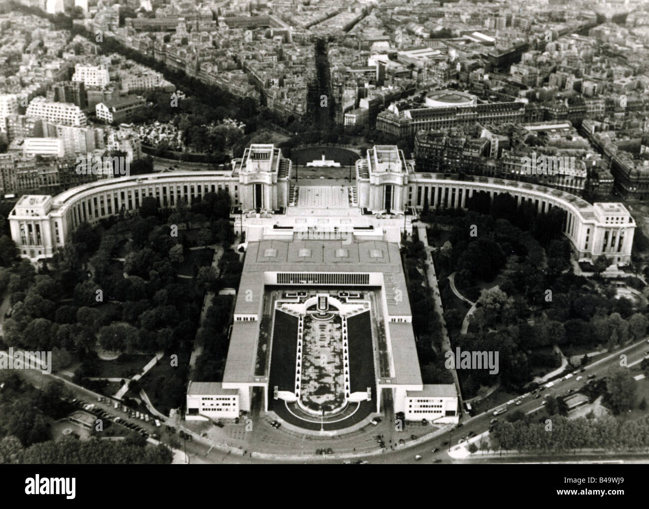 1950s un building hi-res stock photography and images - Alamy