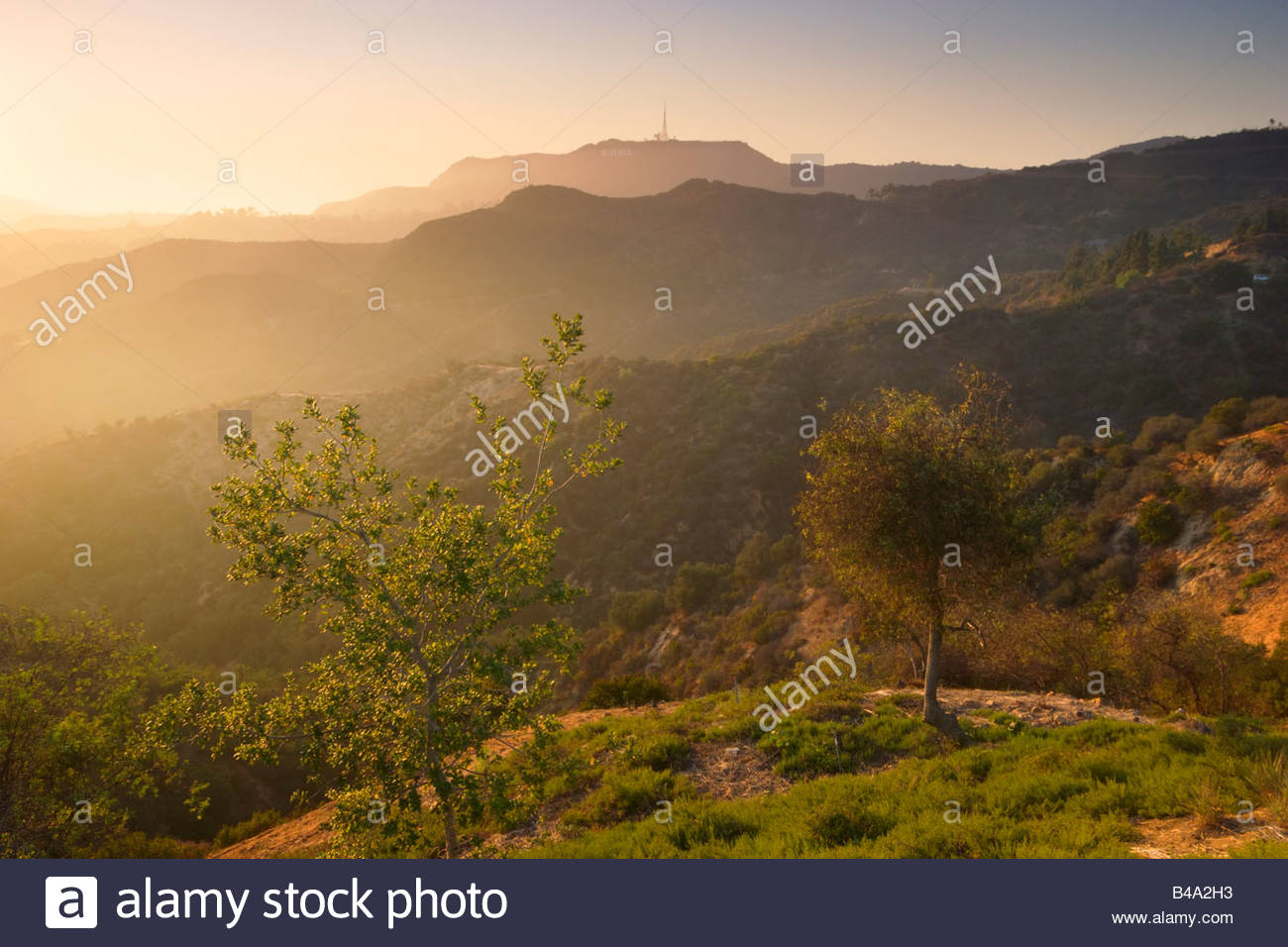 Los Angeles Hills High Resolution Stock Photography and Images - Alamy