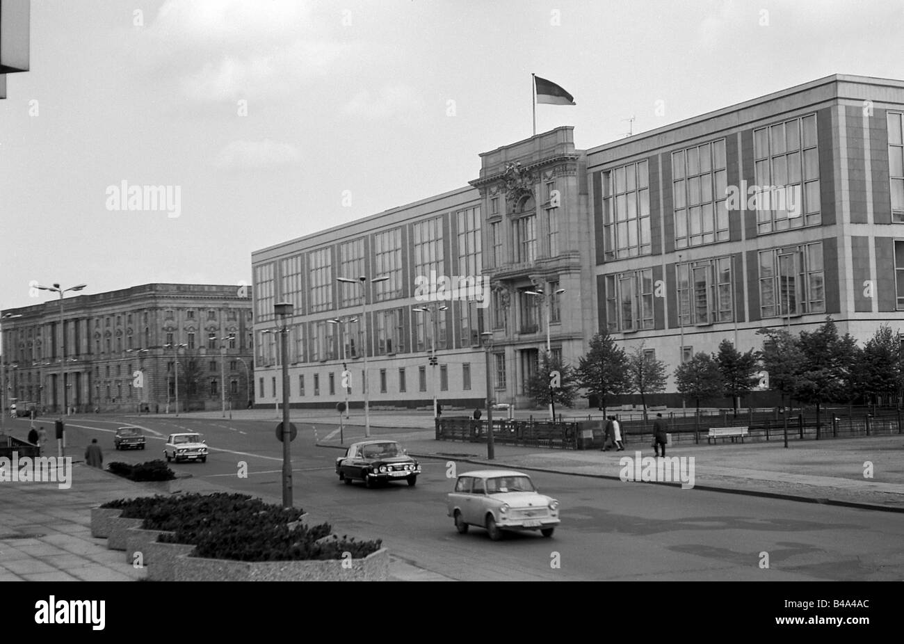 geography/travel, Germany, Berlin, Council of State building, exterior ...