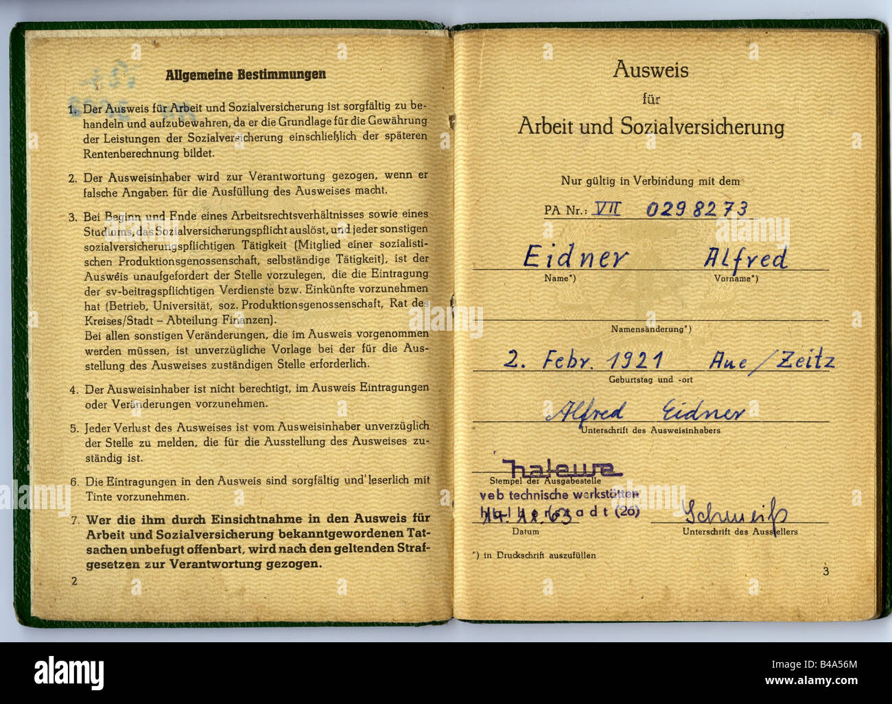 Travel documents 1960s hi-res stock photography and images - Alamy