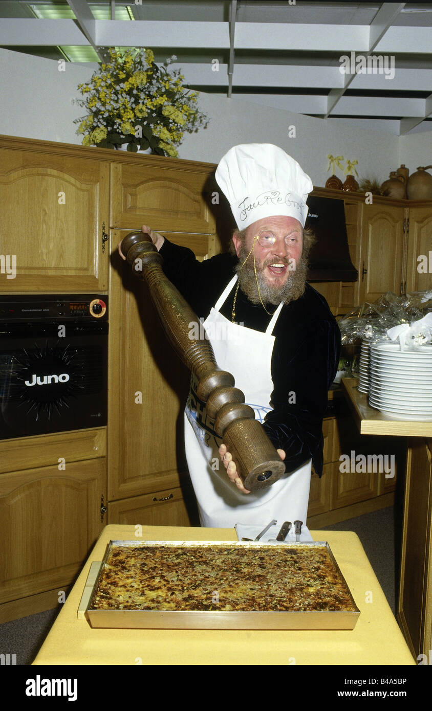 Rebroff, Ivan, 31.7.1931 - 27.2.2008, German singer, half length, at ...