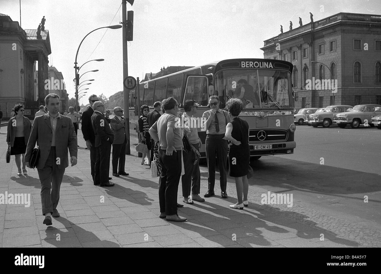 Berlin Bus Stop High Resolution Stock Photography and Images - Alamy