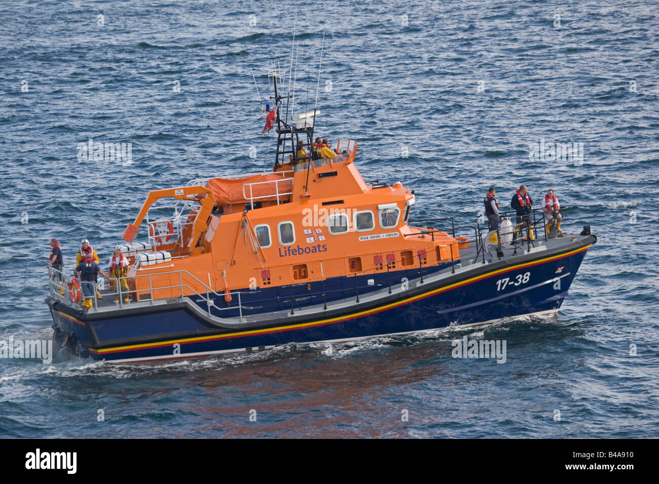 Rnli lifeboat hi-res stock photography and images - Alamy