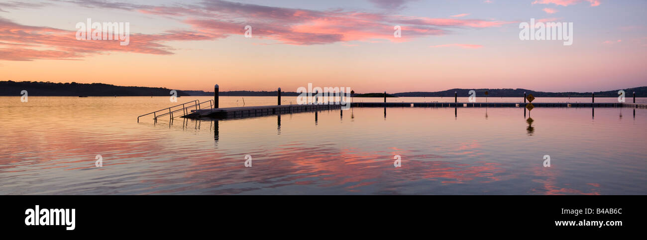 Emu point hi-res stock photography and images - Alamy