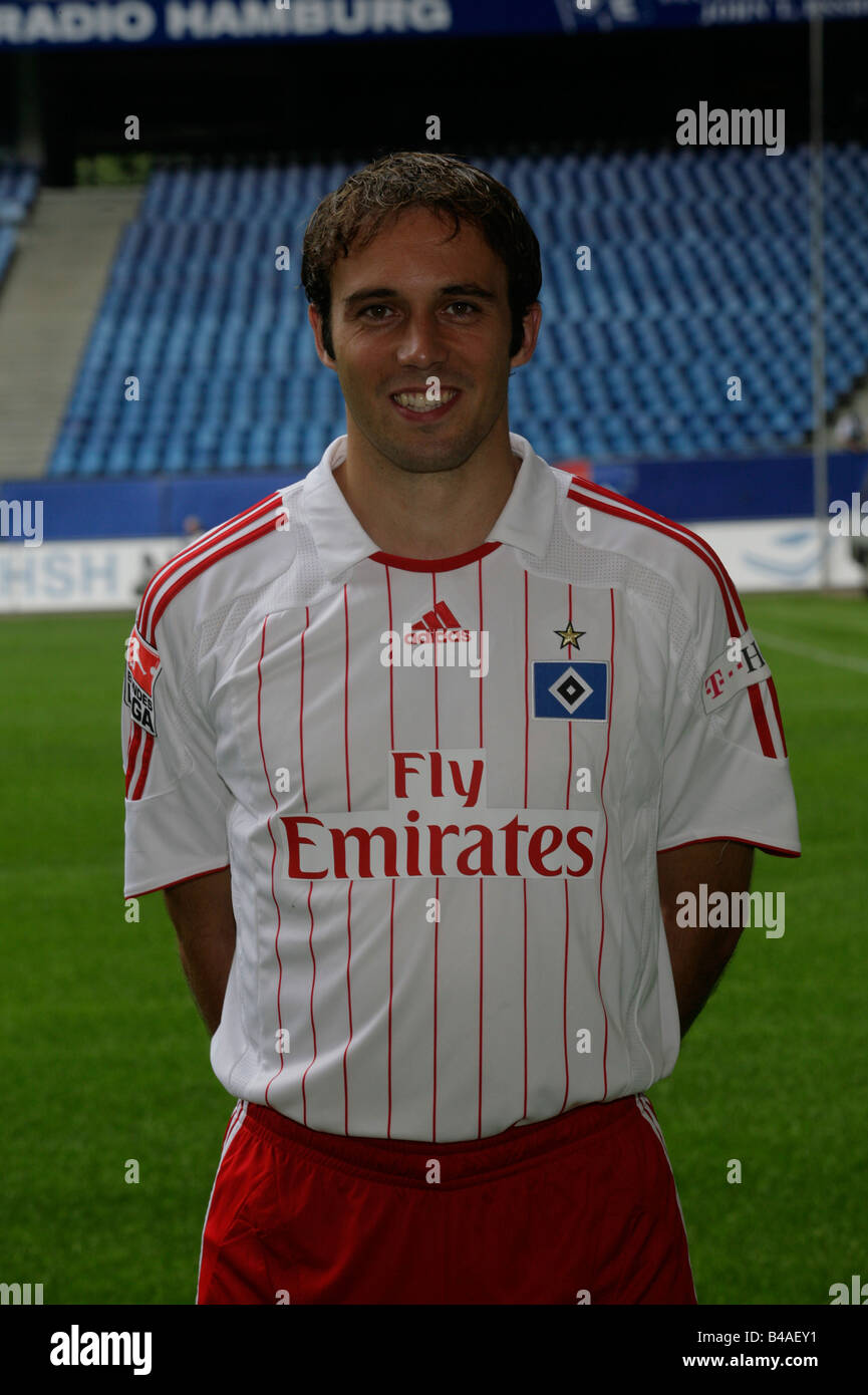 Mathijsen, Joris, * 5.4.1980, Dutch athlete (football), half length ...