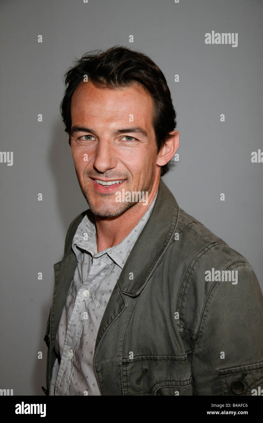 Hans meyer hi-res stock photography and images - Alamy