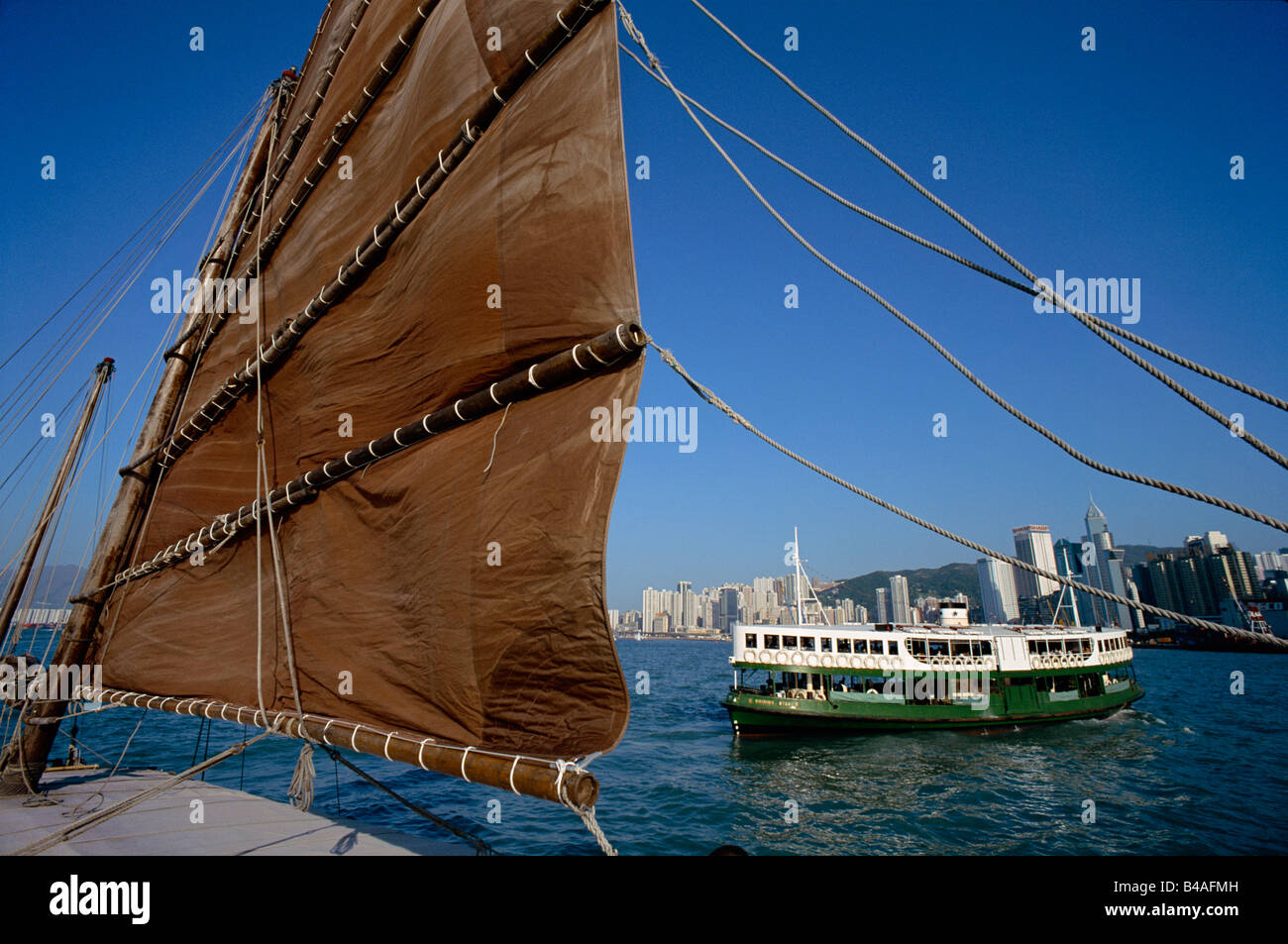 China, Hong Kong, Chinese Junk, Star Ferry Stock Photo - Alamy