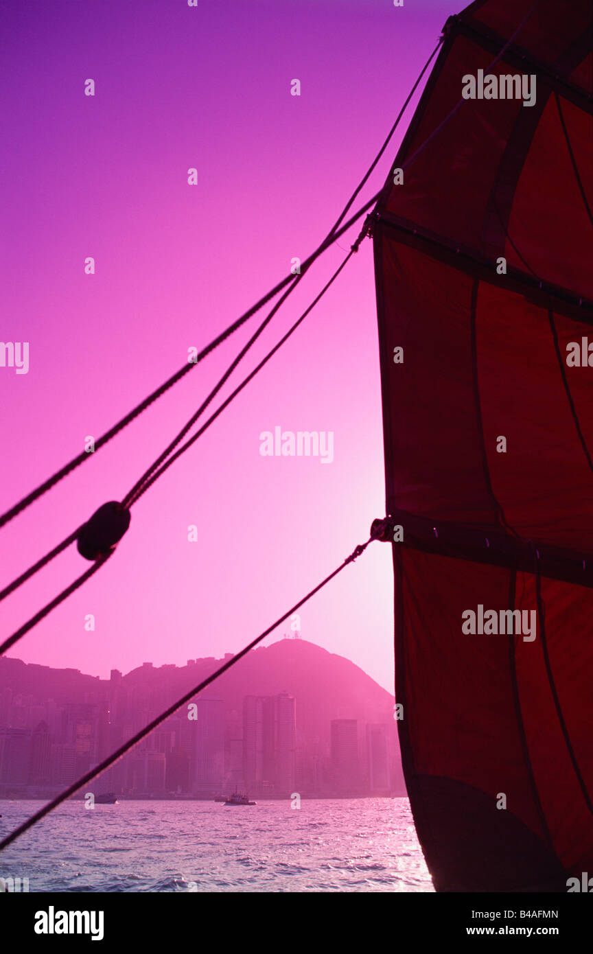 China, Hong Kong, Chinese Sailing Junk Stock Photo - Alamy
