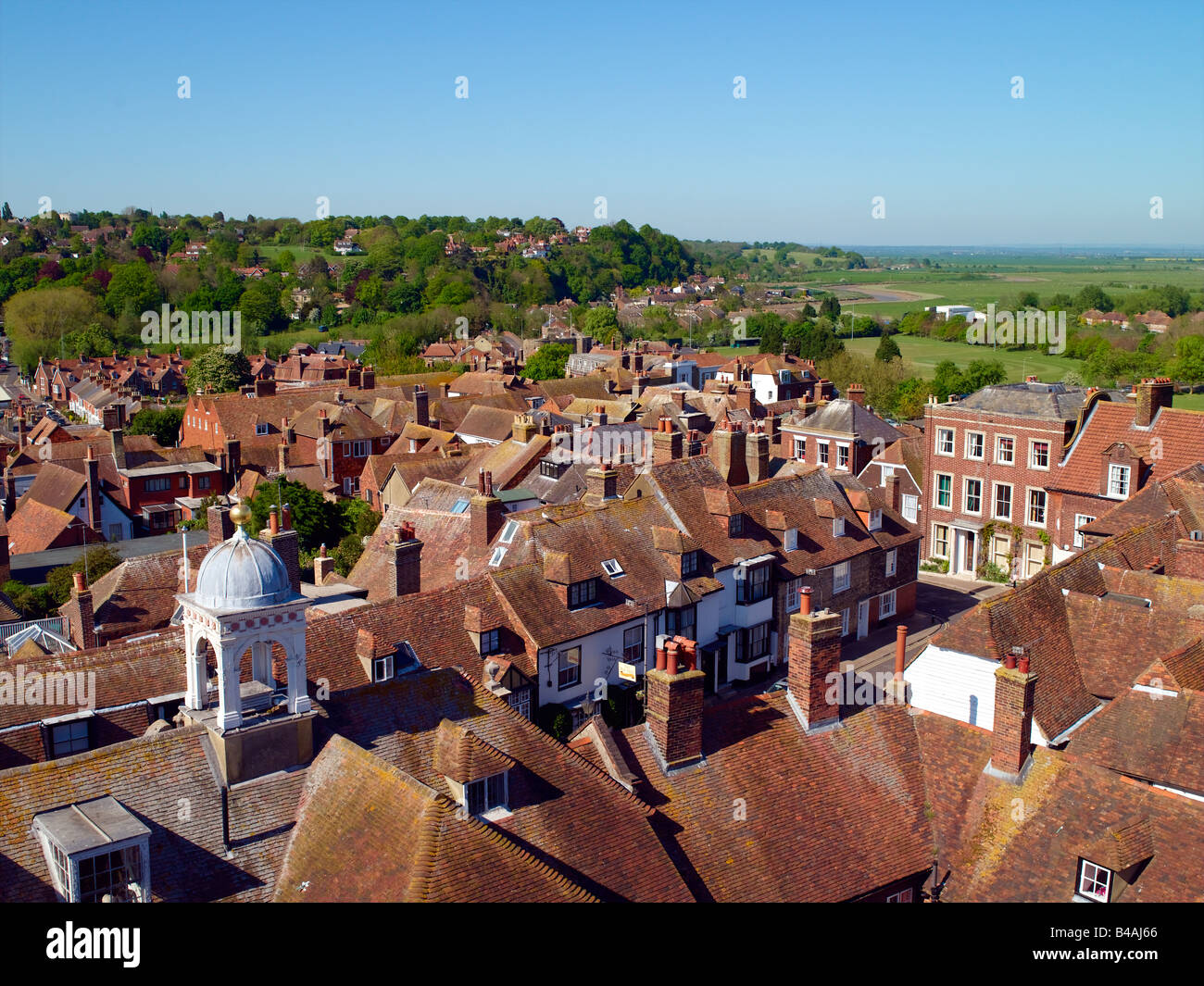 British rooftops hi-res stock photography and images - Alamy