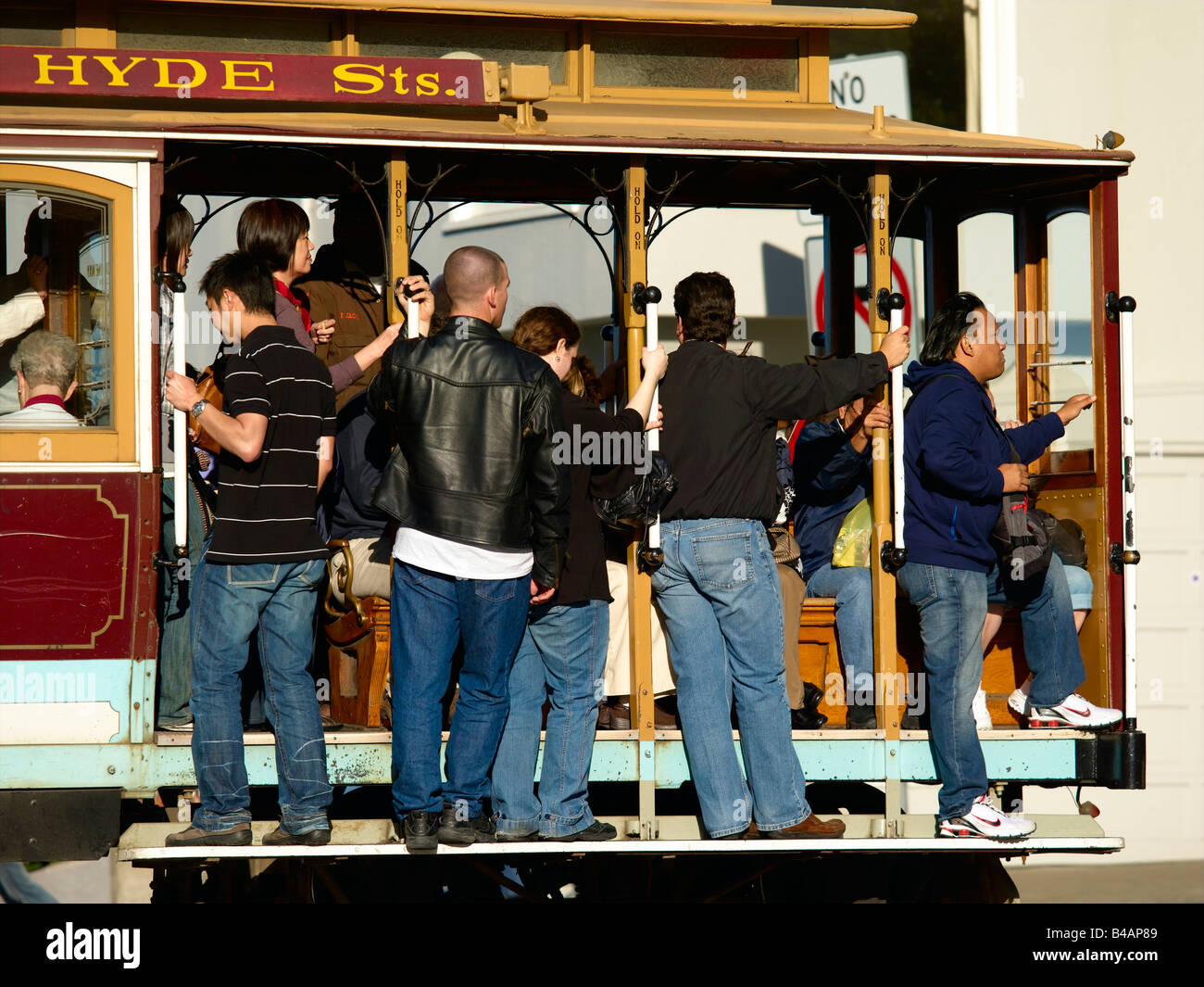 Powell And Hyde Street Cable Car, San Francisco Stock Photo - Alamy