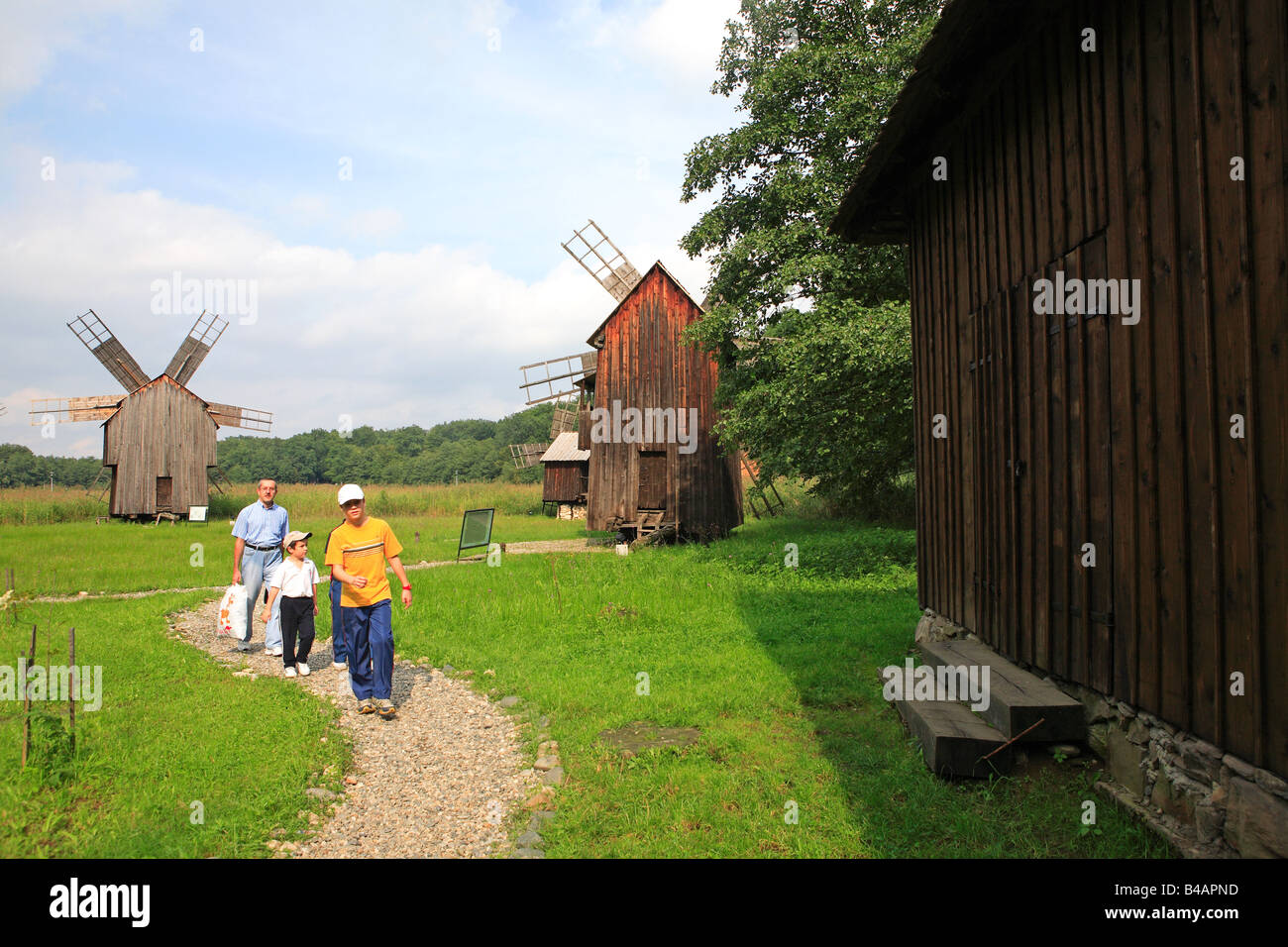 Families romania hi-res stock photography and images - Alamy