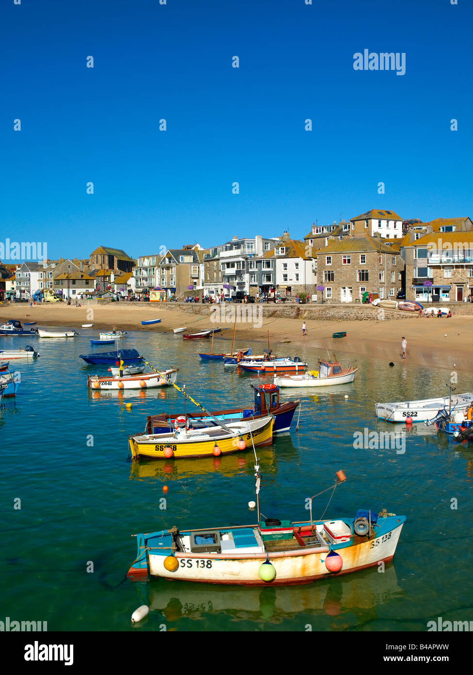 St Ives Fishing Harbour Cornwall Stock Photo - Alamy