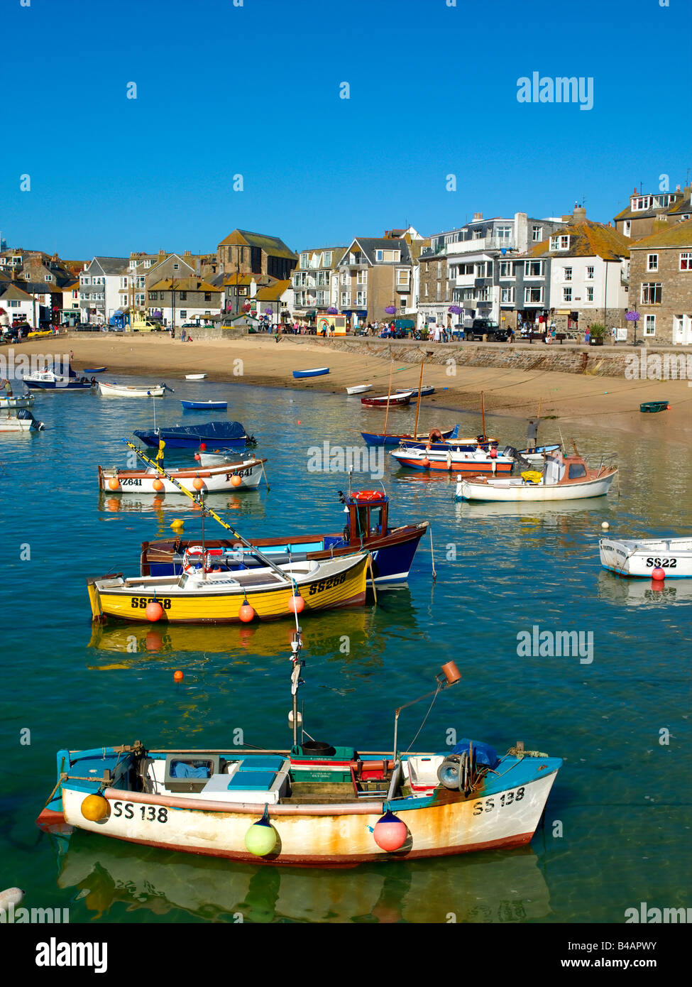 St Ives Fishing Harbour Cornwall Stock Photo - Alamy