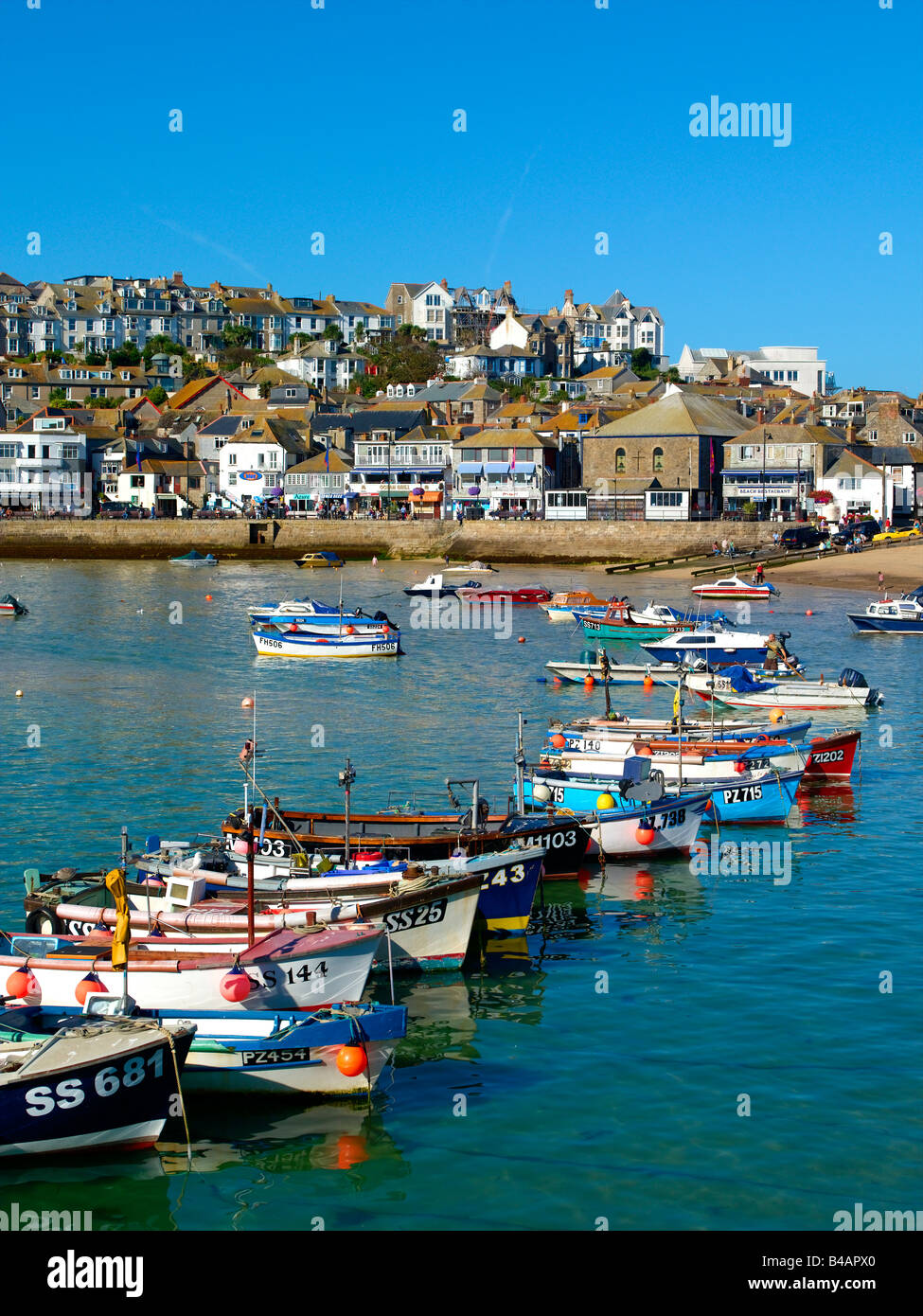 St Ives Fishing Harbour Cornwall Stock Photo - Alamy