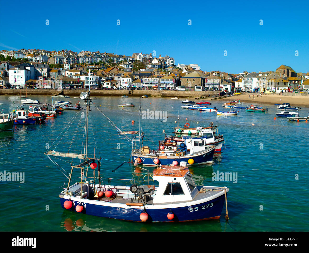 St Ives Fishing Harbour Cornwall Stock Photo - Alamy